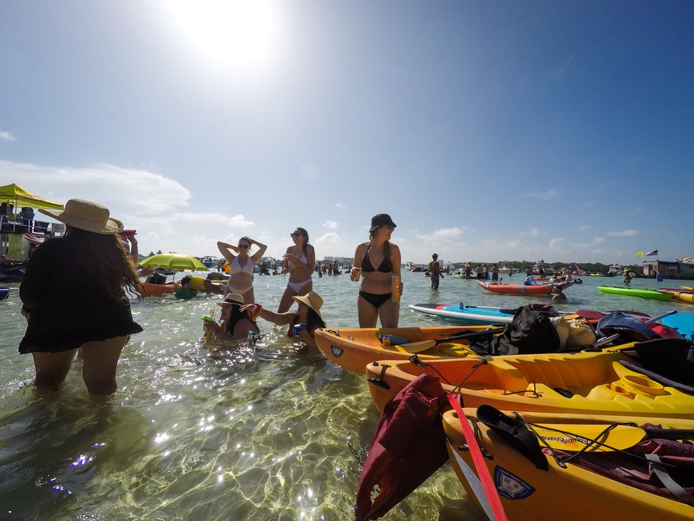 Here's A Look At Haulover Sandbar, The Popular Miami Party Spot That ...