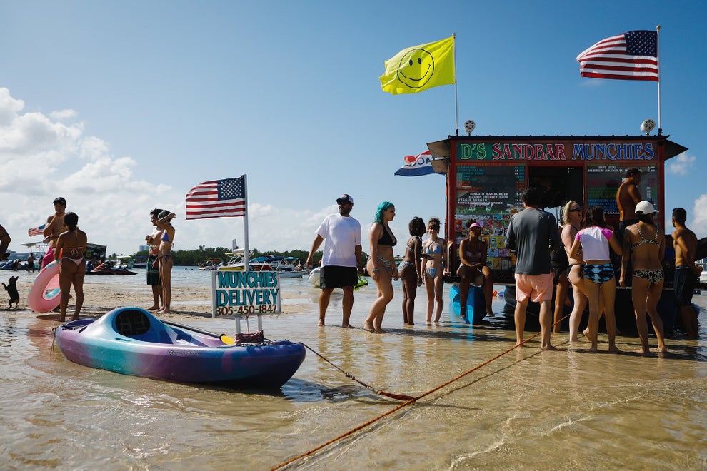 Here's A Look At Haulover Sandbar, The Popular Miami Party Spot That ...
