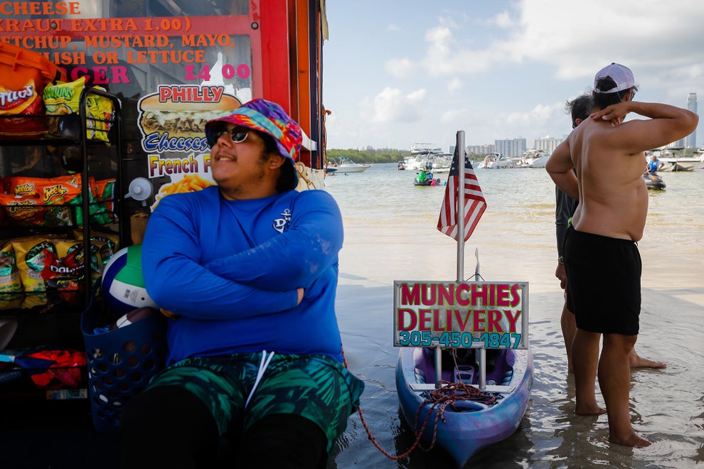 Here's A Look At Haulover Sandbar, The Popular Miami Party Spot That ...