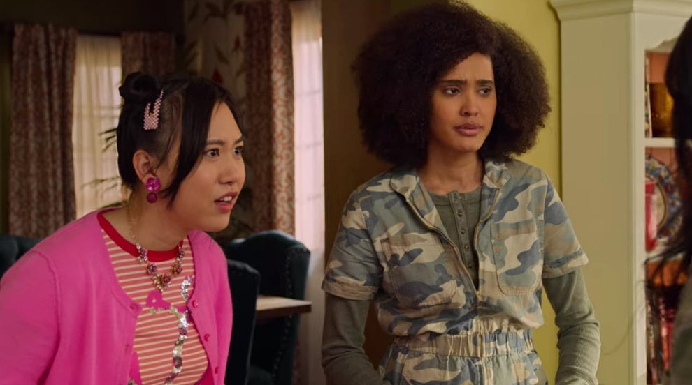 Best Fabiola And Eleanor Moments On "Never Have I Ever"