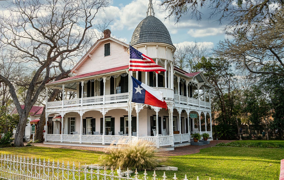 20 Most Charming Small Towns In Texas To Visit In 2021