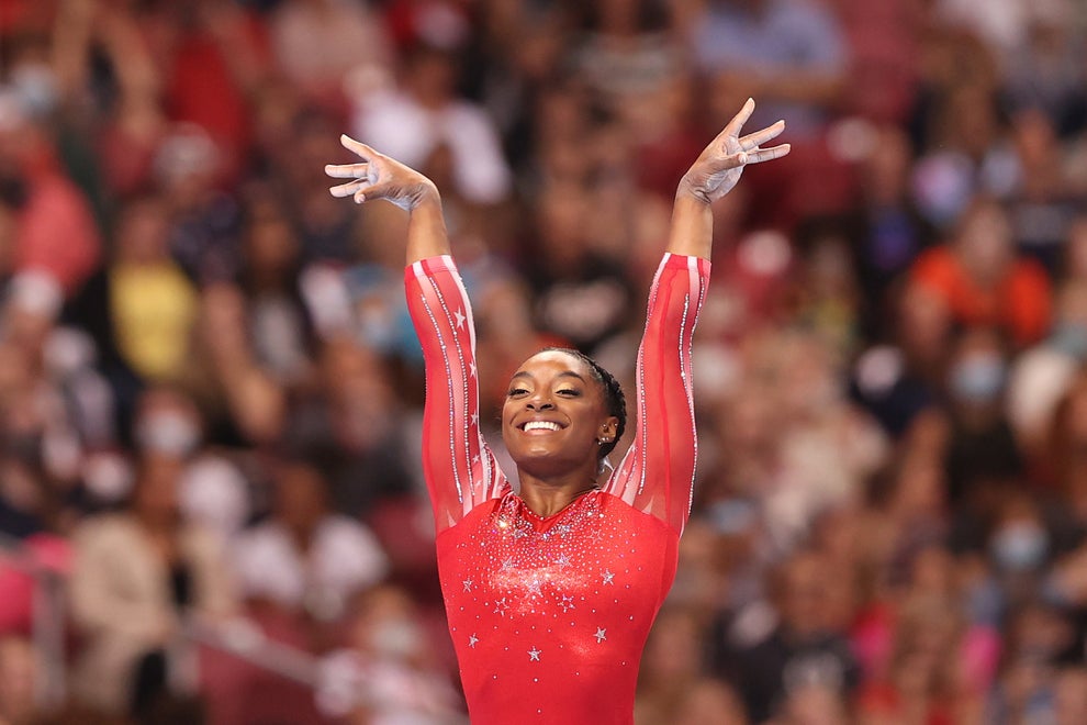 These Simone Biles Pictures Exist To Remind You Why She's The GOAT
