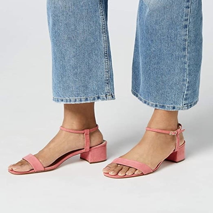 Best Comfortable Sandals In Canada 2021