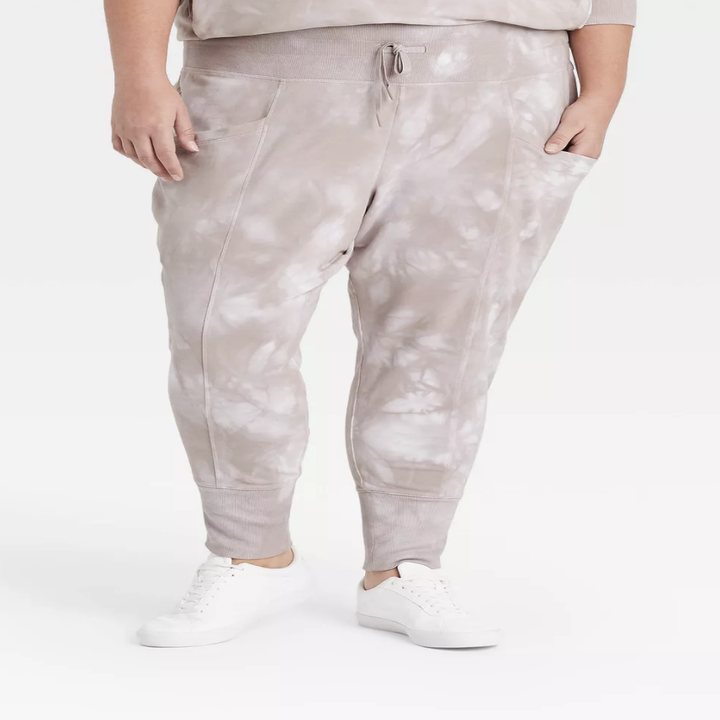 If You’re Ready For Cozy Season, Here Are 31 Comfy Things From Target