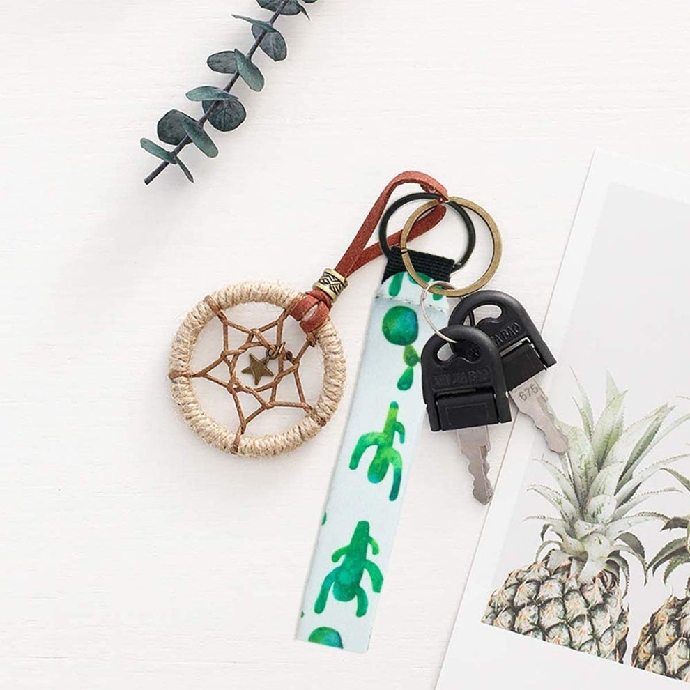 22 Cheap Little Things That Scream 'Pick Me, Pick Me You Know You Want To'