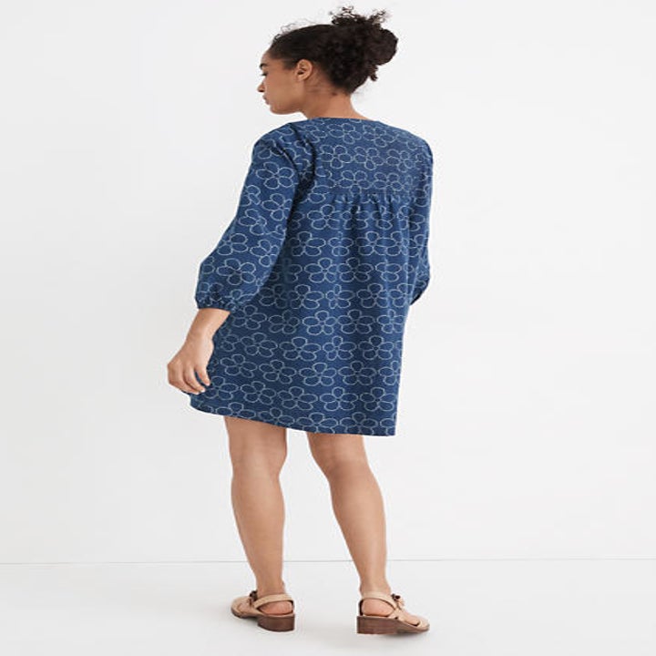 34 Pieces Of Cute Patterned Clothing