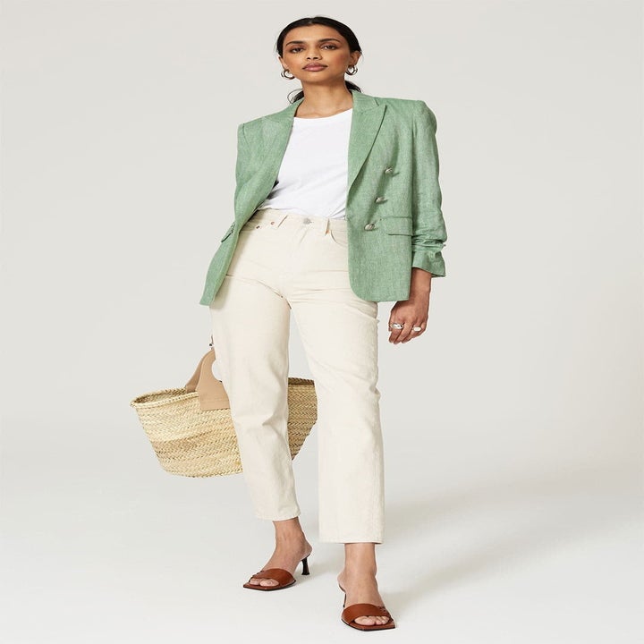 15 Best Places To Rent/Borrow Clothing