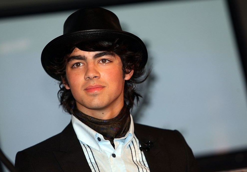 41 Awkward Pictures Of The Jonas Brothers