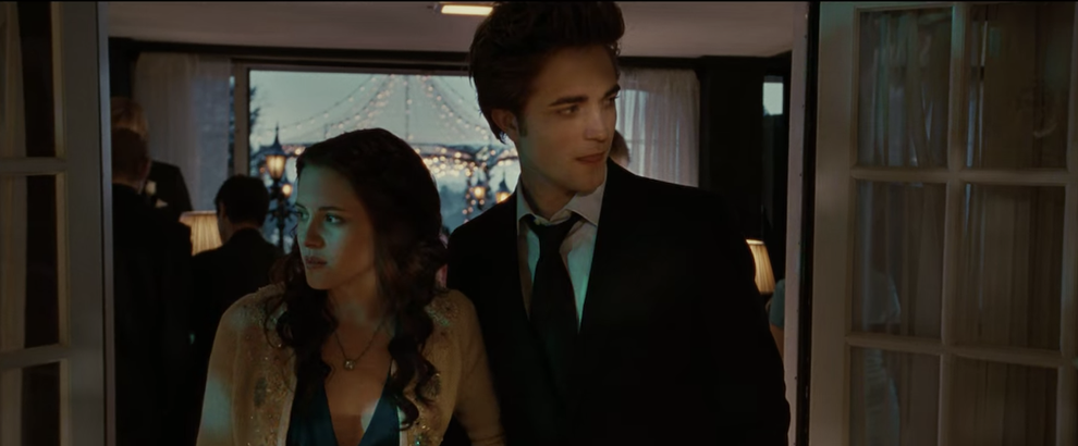 23 TV And Movie Prom Dresses, Ranked