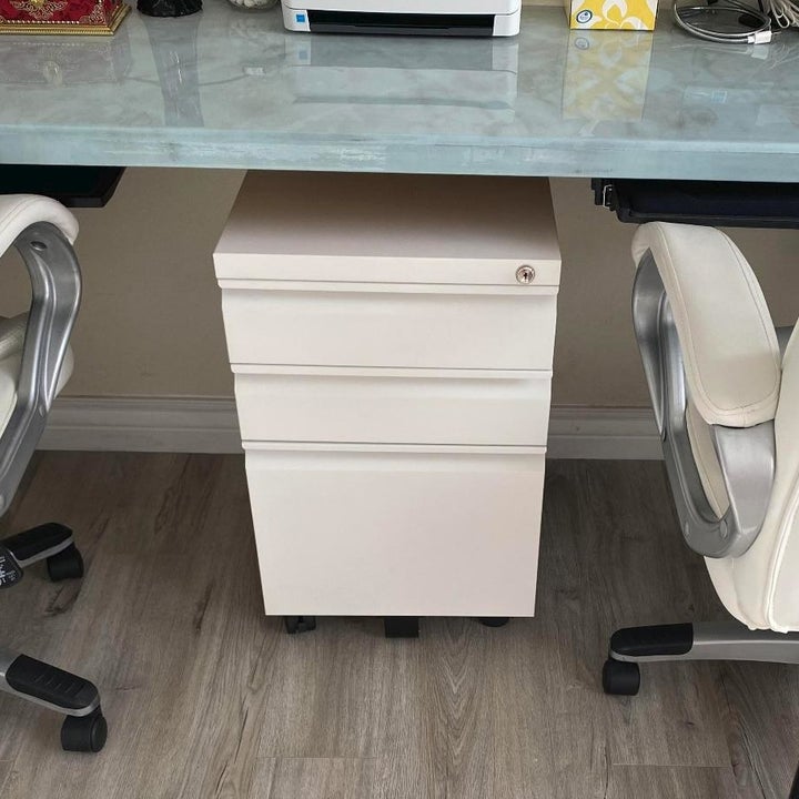 19 Under Desk Storage Ideas To Organize Your Workspace