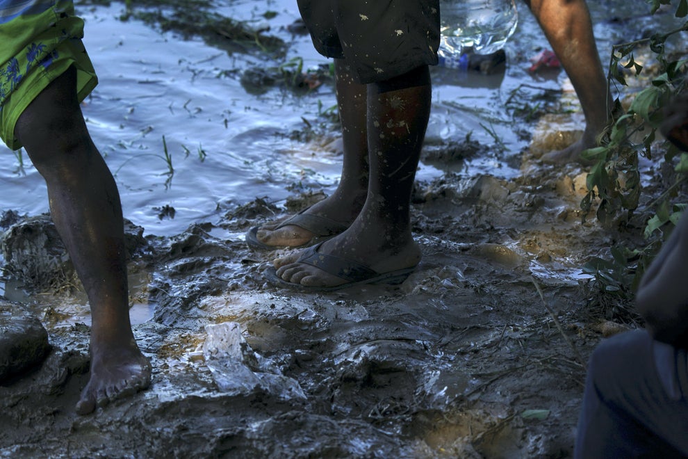 Photos Show Haitian Immigrants At Del Rio, Texas, Camp