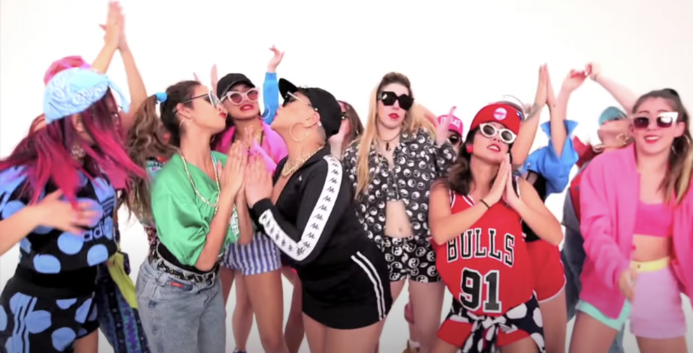 19 Throwback Songs That Would've Blown Up If TikTok Was Around When ...