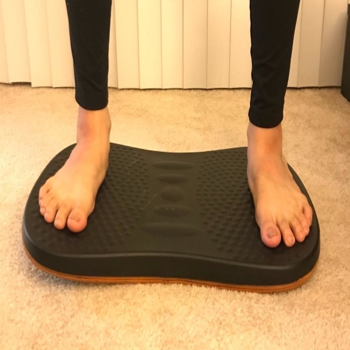 13 Best Standing Desk Mats To Keep You Comfy From 9–5