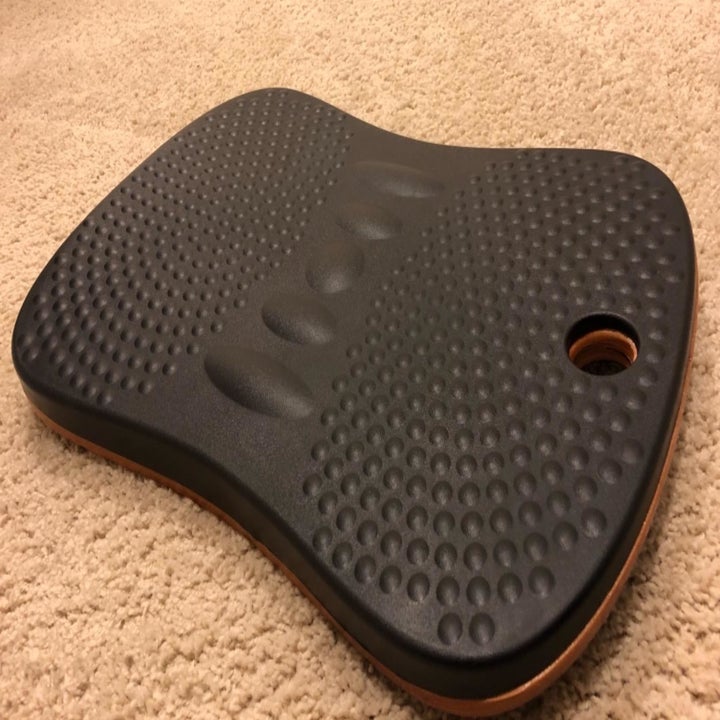 13 Best Standing Desk Mats To Keep You Comfy From 9–5
