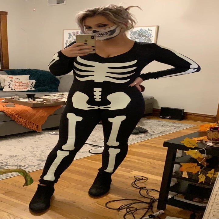 27 Easy Halloween Costume Ideas You Only Need To Buy One Item For
