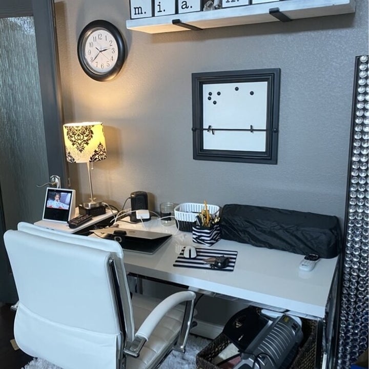 33 WFH Items People Loved So Much, They Snapped A Photo