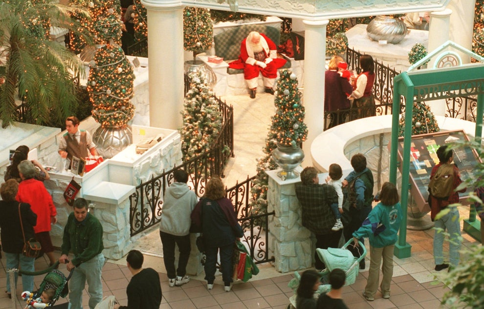 Long Live Mall Santas! Photos Of The Holiday Tradition That Never Dies