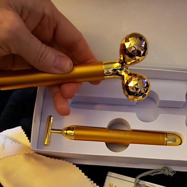 15 Best Face Rollers To Add To Your Skincare Routine