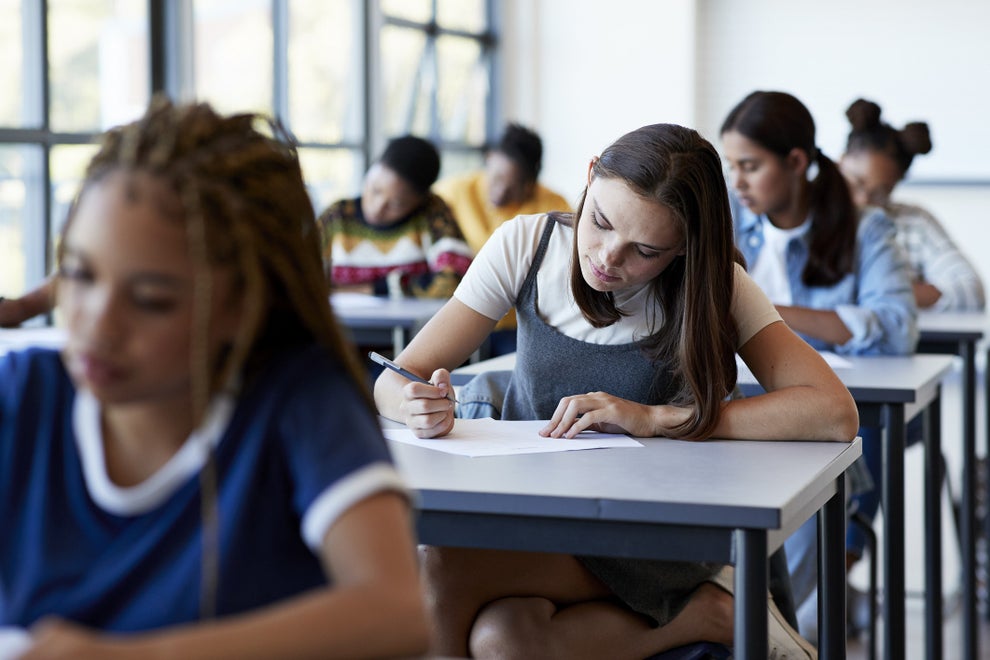 21 Things Millennials Like About Gen Z