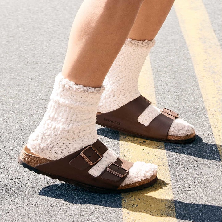 18 Best Fuzzy Socks To Keep Your Feet From Freezing