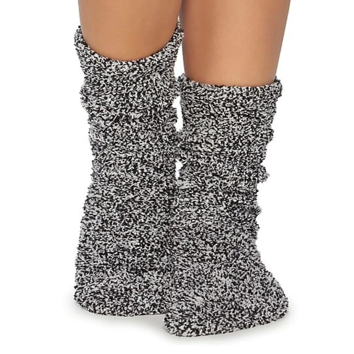 18 Best Fuzzy Socks To Keep Your Feet From Freezing