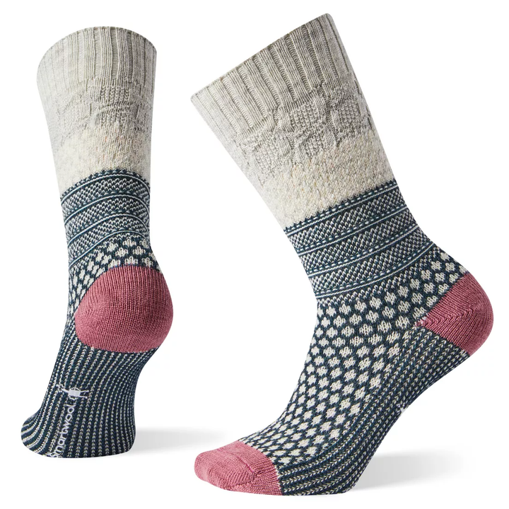 18 Best Fuzzy Socks To Keep Your Feet From Freezing
