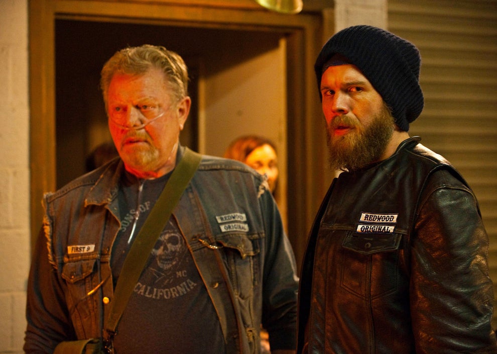 Redditors Reveal The Saddest TV Deaths Of All Time