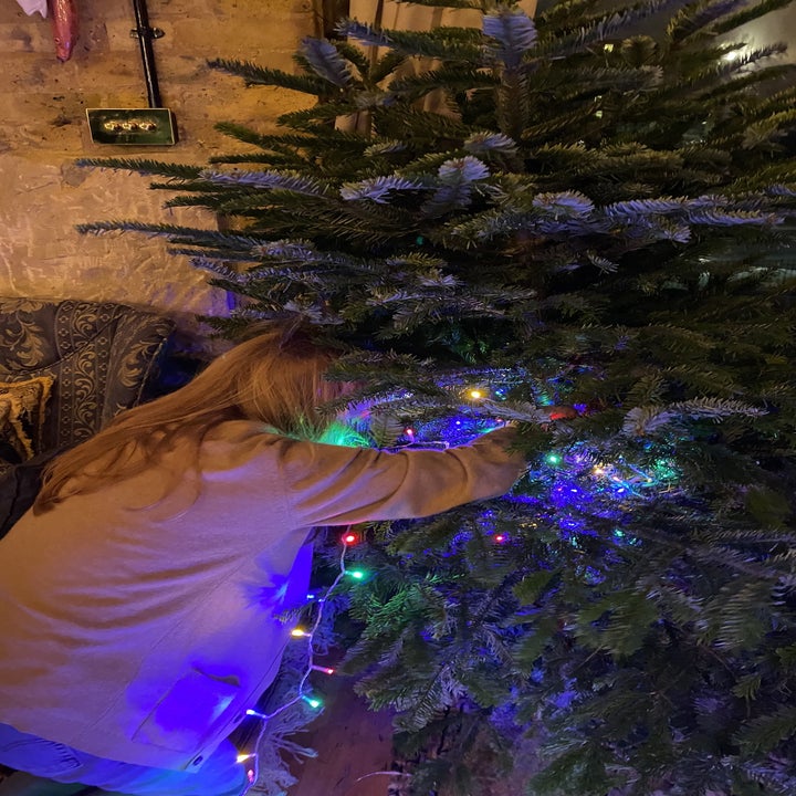 This Tiktok Christmas Tree Hack Is Going Viral – I Tried It Out And ...