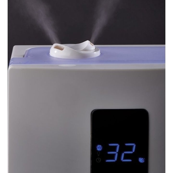 15 Of The Best Humidifiers At Walmart Your Room Needs