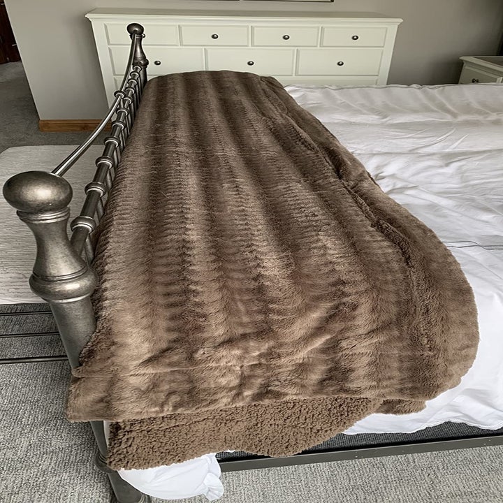 13 Best Sherpa Blankets For Keeping Cozy All Year Long