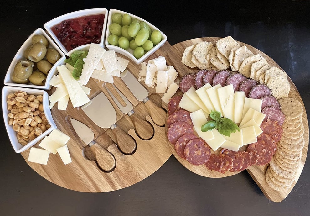 31 Things That Will Make Eating Dinner An Even More Excellent Experience