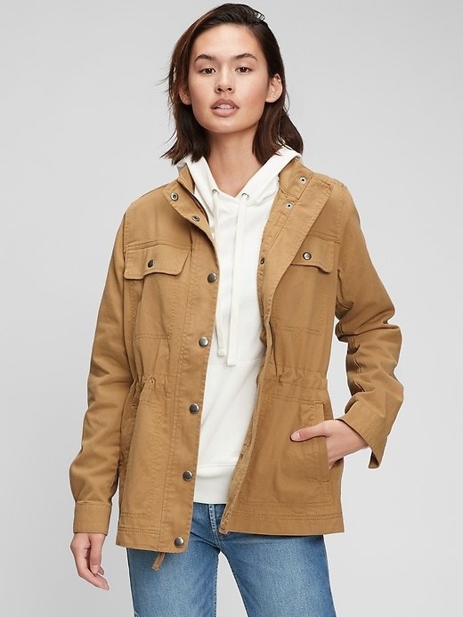 20 Staples You Can Get On Sale From Gap Factory