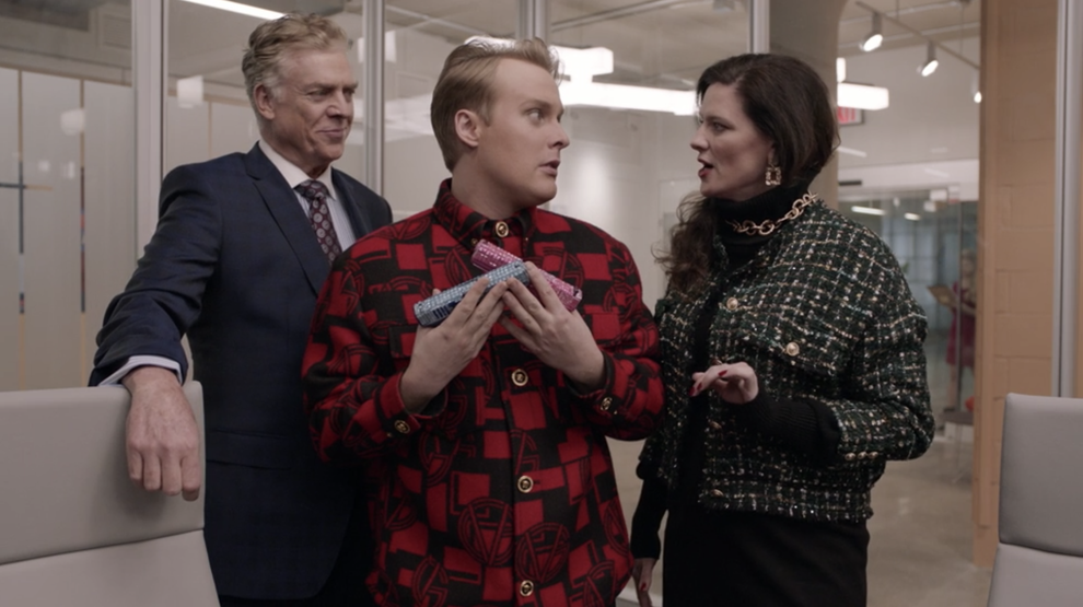 Ranking Elliott's Best Outfits In "Search Party"