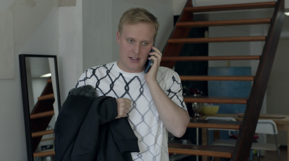 Ranking Elliott's Best Outfits In "Search Party"