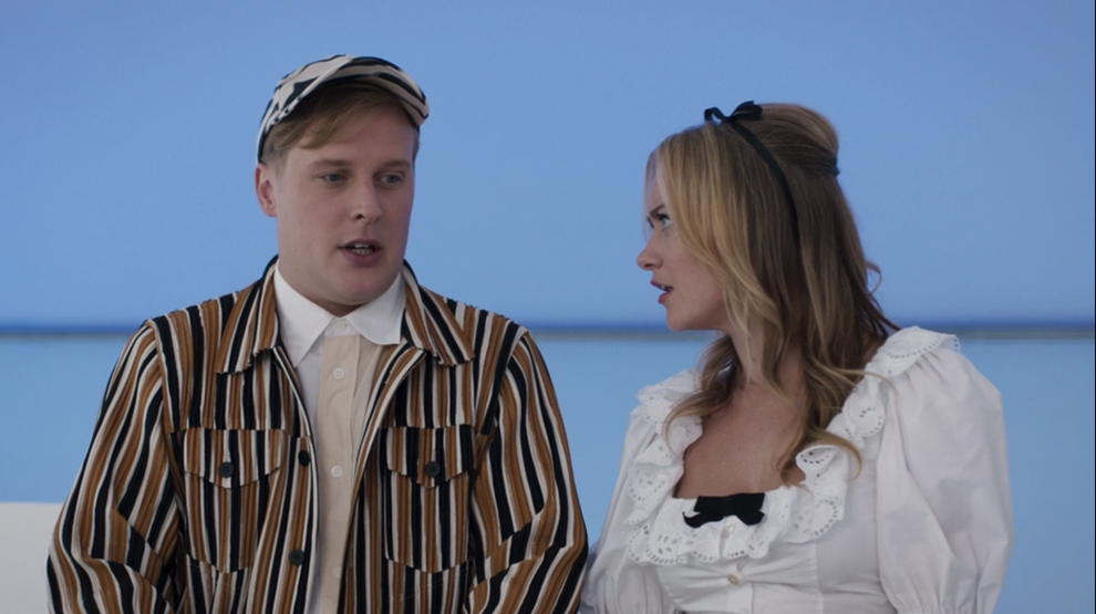 Ranking Elliott's Best Outfits In "Search Party"