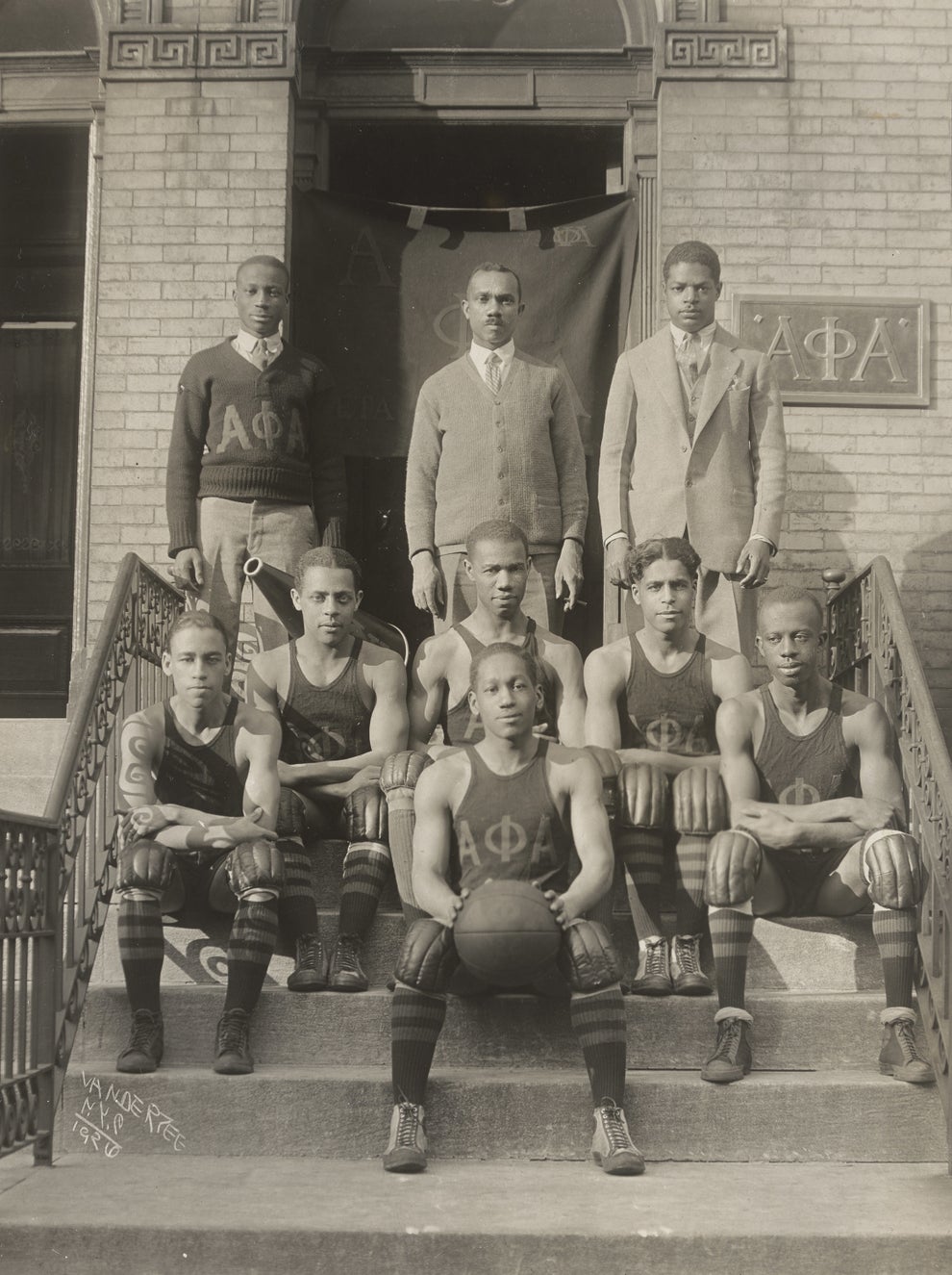 James Van Der Zee's Photos Of The Harlem Renaissance