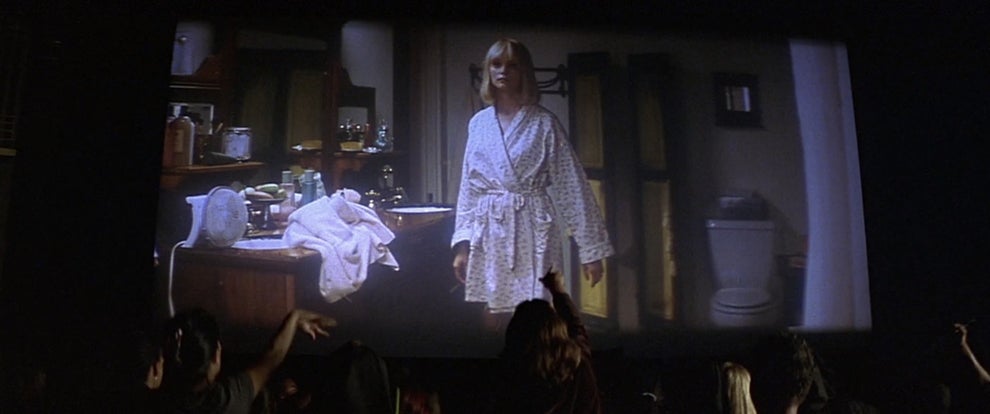 50 Behind-The-Scenes Facts From Every "Scream" Movie