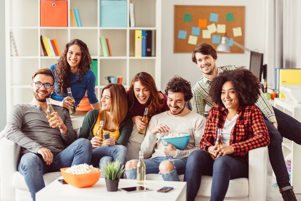 10 Tips For Throwing A Successful Game Day Party