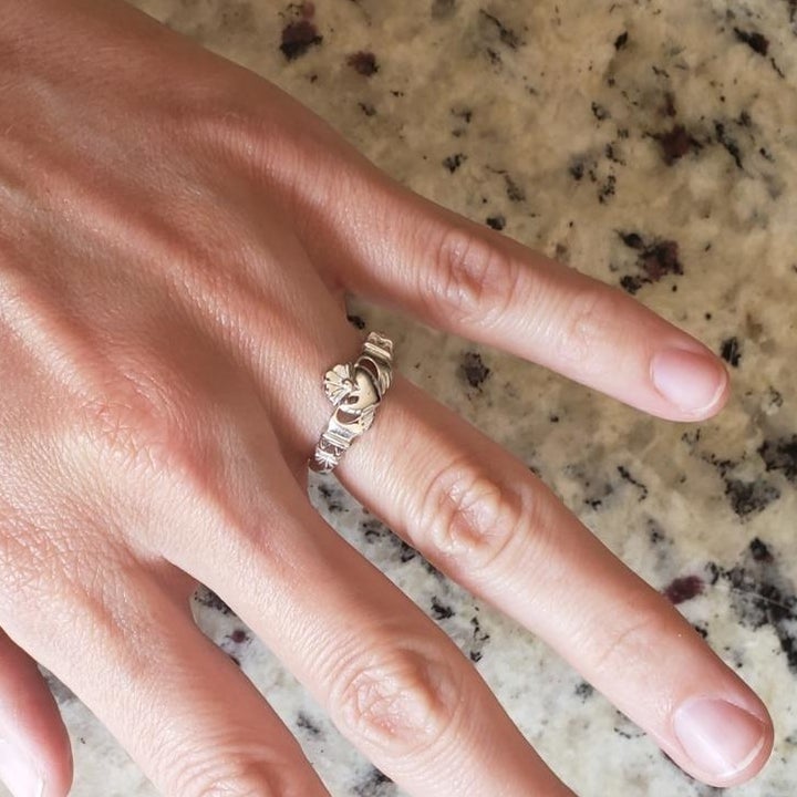 15 Best Promise Rings For You And Your Loved One 2022