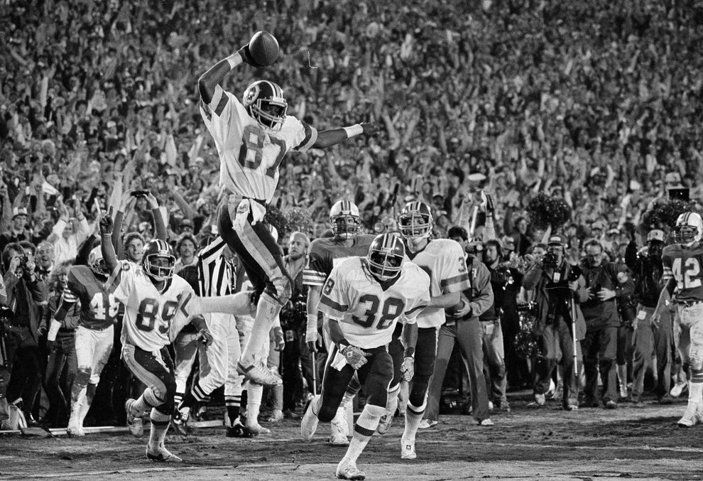Photos Of Los Angeles' Super Bowl History