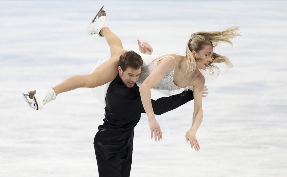 Funny Photos Of Figure Skaters' Facial Expressions