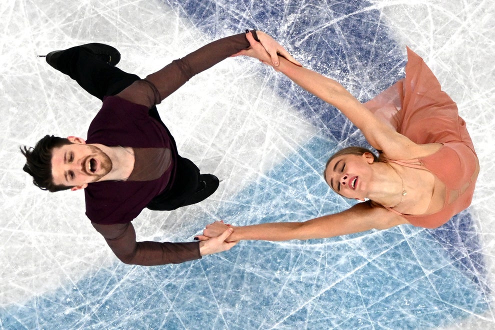 Funny Photos Of Figure Skaters' Facial Expressions