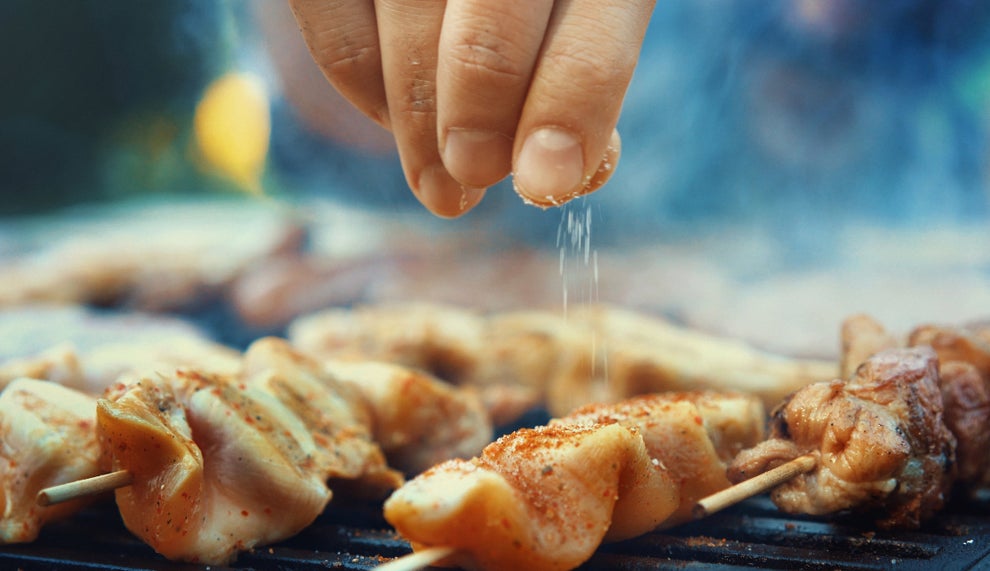People Are Sharing Disgusting Ways People Eat Food
