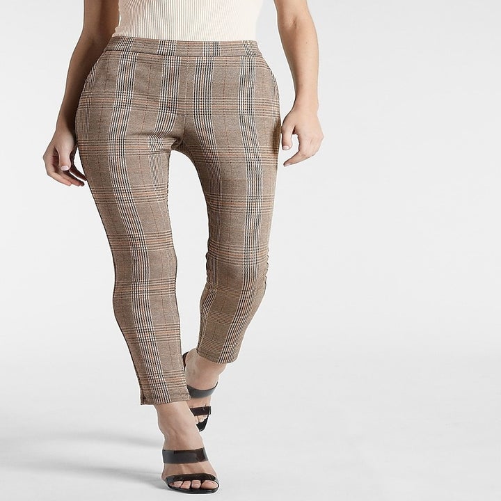 27 Best Plaid Pants You'll Want To Wear All The Time