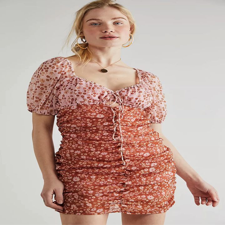 30 Romantic Dresses That Easily Go From Day To Night