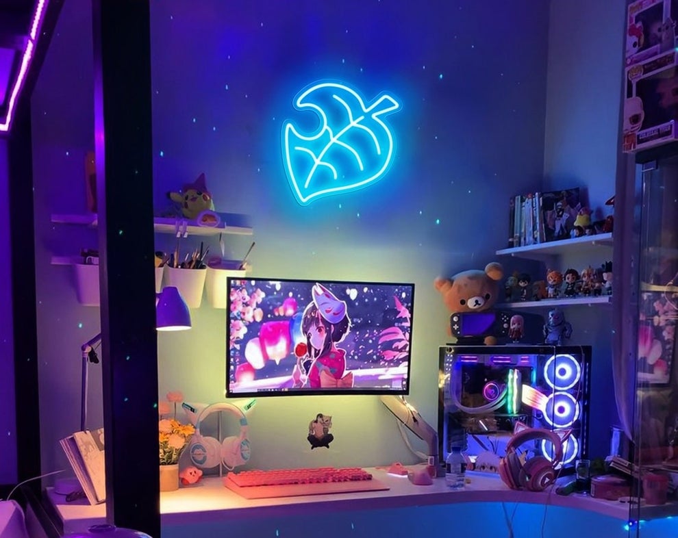 30 Home Desk Decor Ideas To Upgrade Your Aesthetic