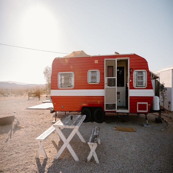 21 Best Airbnb Airstreams And Campers For Rent 2022