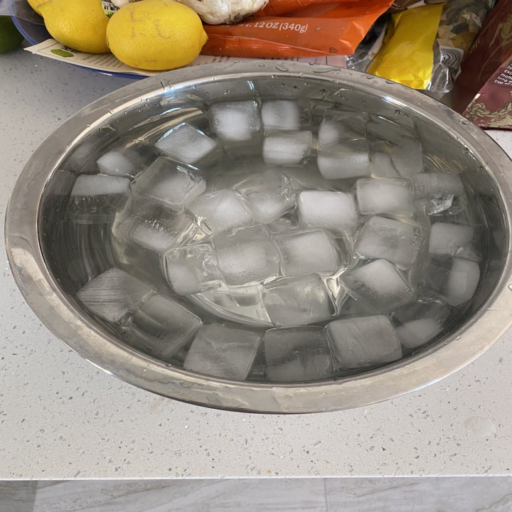 TikTok Therapist Recommends Dunking Face In Water For Anxiety