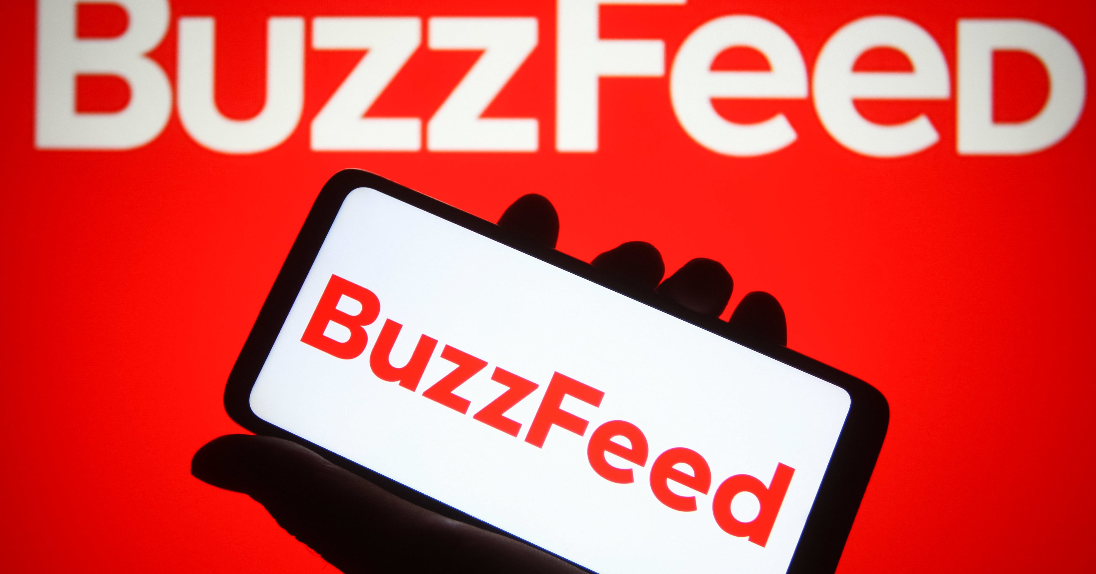 The BuzzFeed News App Is Going Away, But Not The #TeamNewsApp Spirit