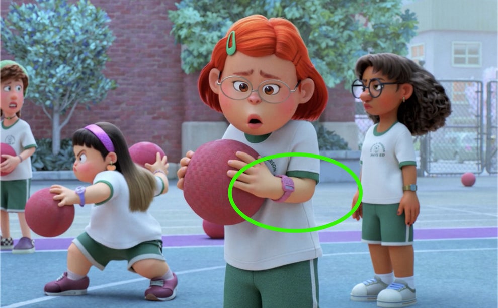 21 '00s Details And References In Turning Red